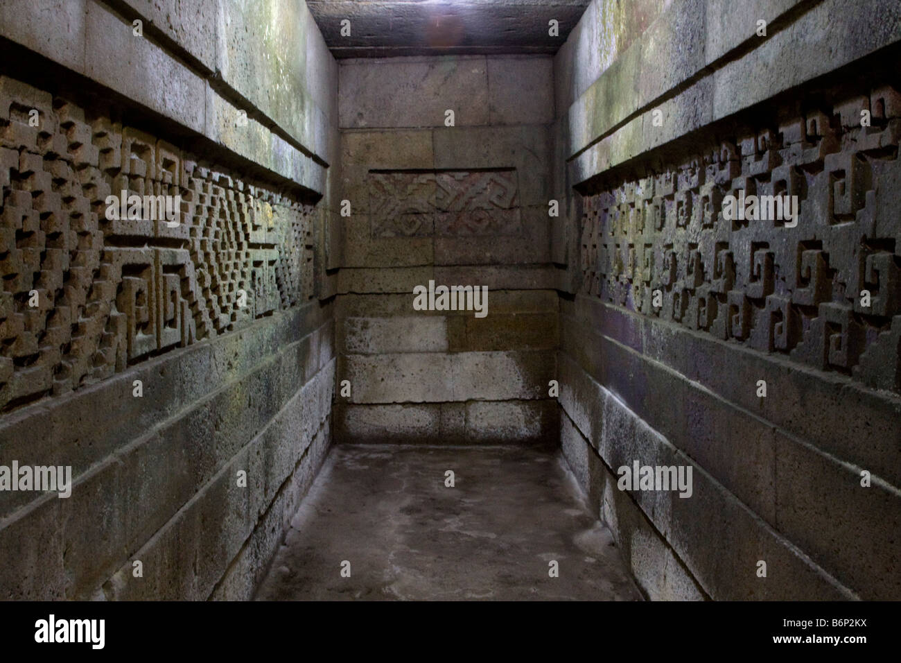 Mitla tomb hi-res stock photography and images - Alamy