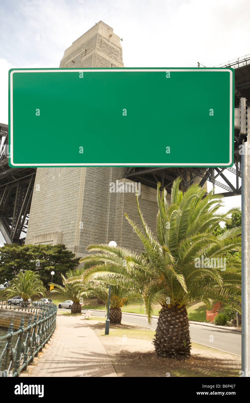 blank green traffic sign Stock Photo - Alamy