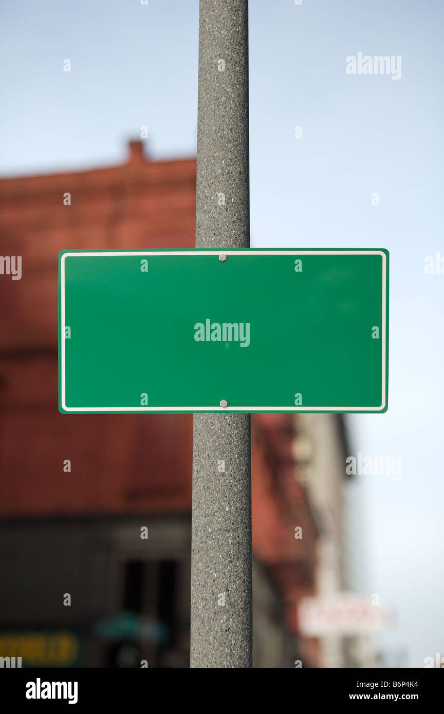 blank green traffic sign Stock Photo - Alamy