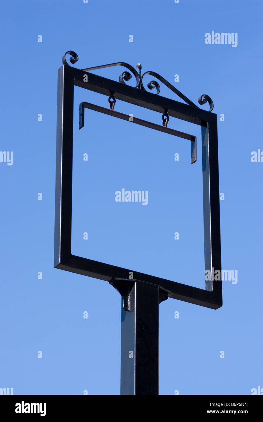 Empty advertising sign hi-res stock photography and images - Alamy