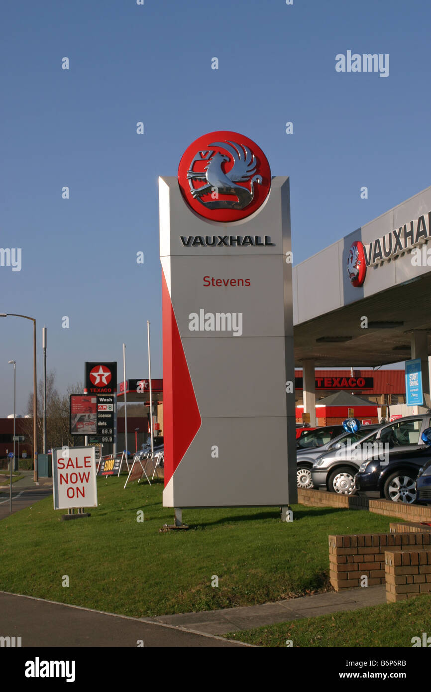 Vauxhall Car Dealership Sign UK Stock Photo - Alamy