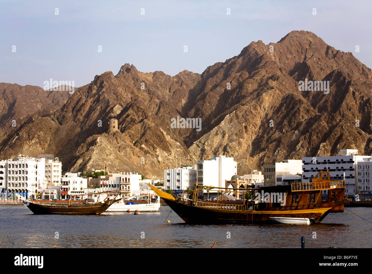 Oman, Muscat, Muttrah District. Traditional dhow, Muttrah Harbour Stock ...