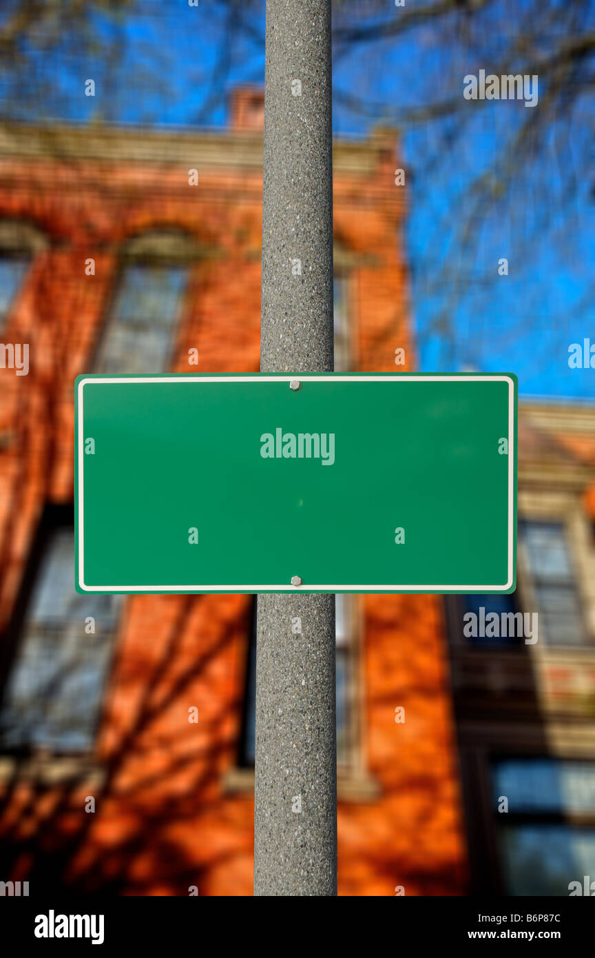blank green traffic sign Stock Photo - Alamy