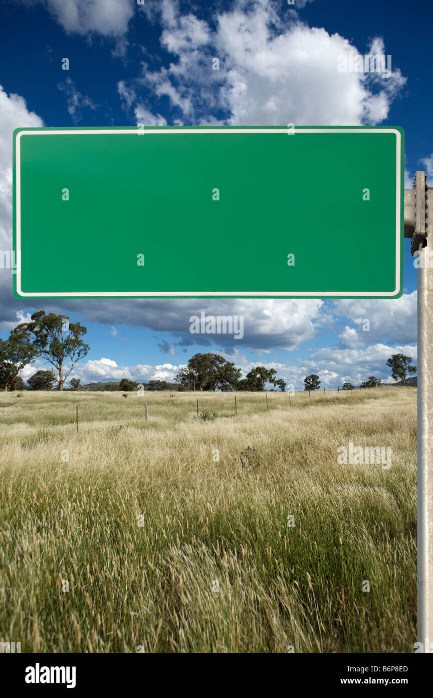 blank green traffic sign Stock Photo - Alamy