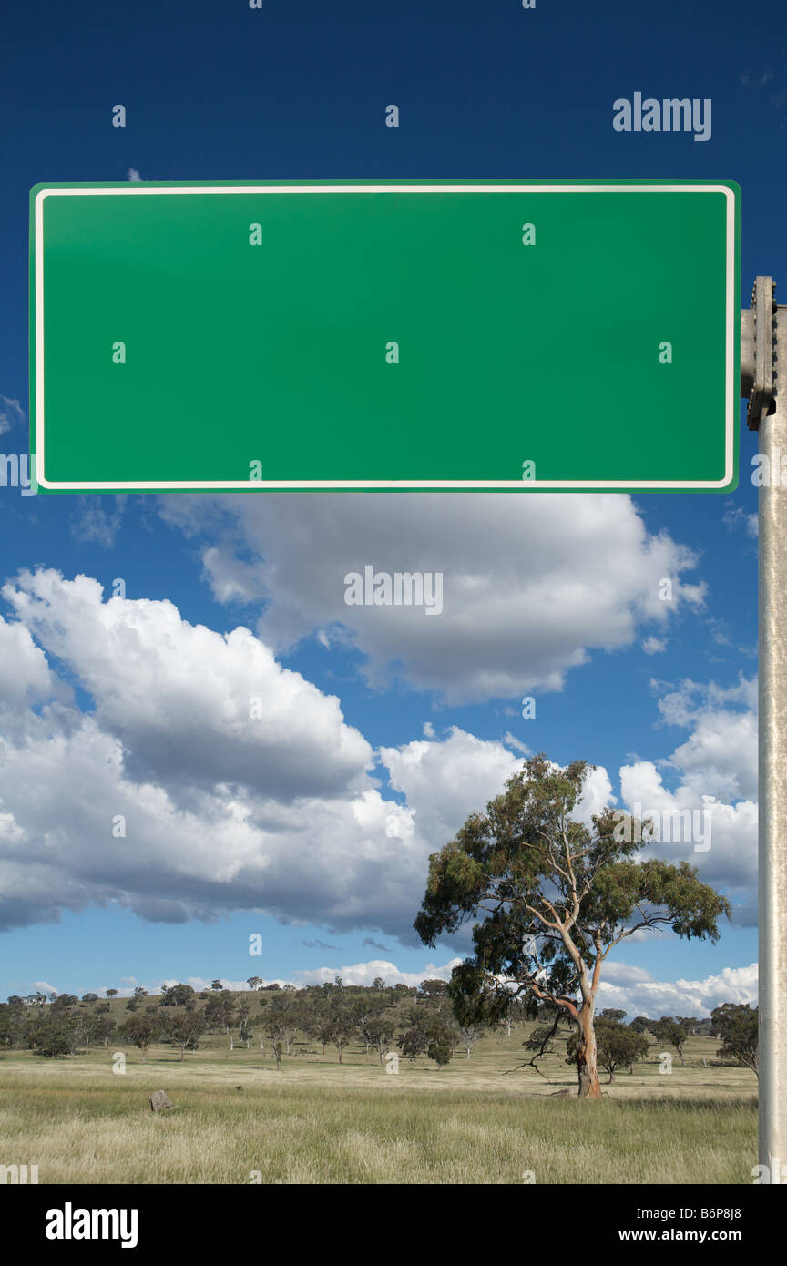 blank green traffic sign Stock Photo - Alamy