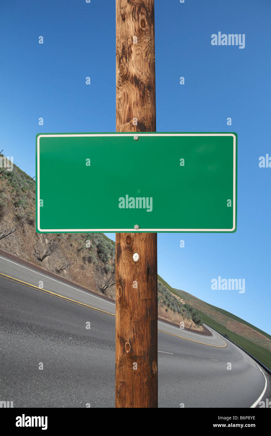 blank green traffic sign Stock Photo - Alamy