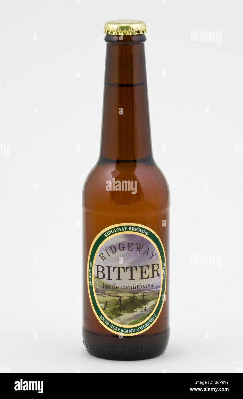 Bottle of bitter hi-res stock photography and images - Alamy