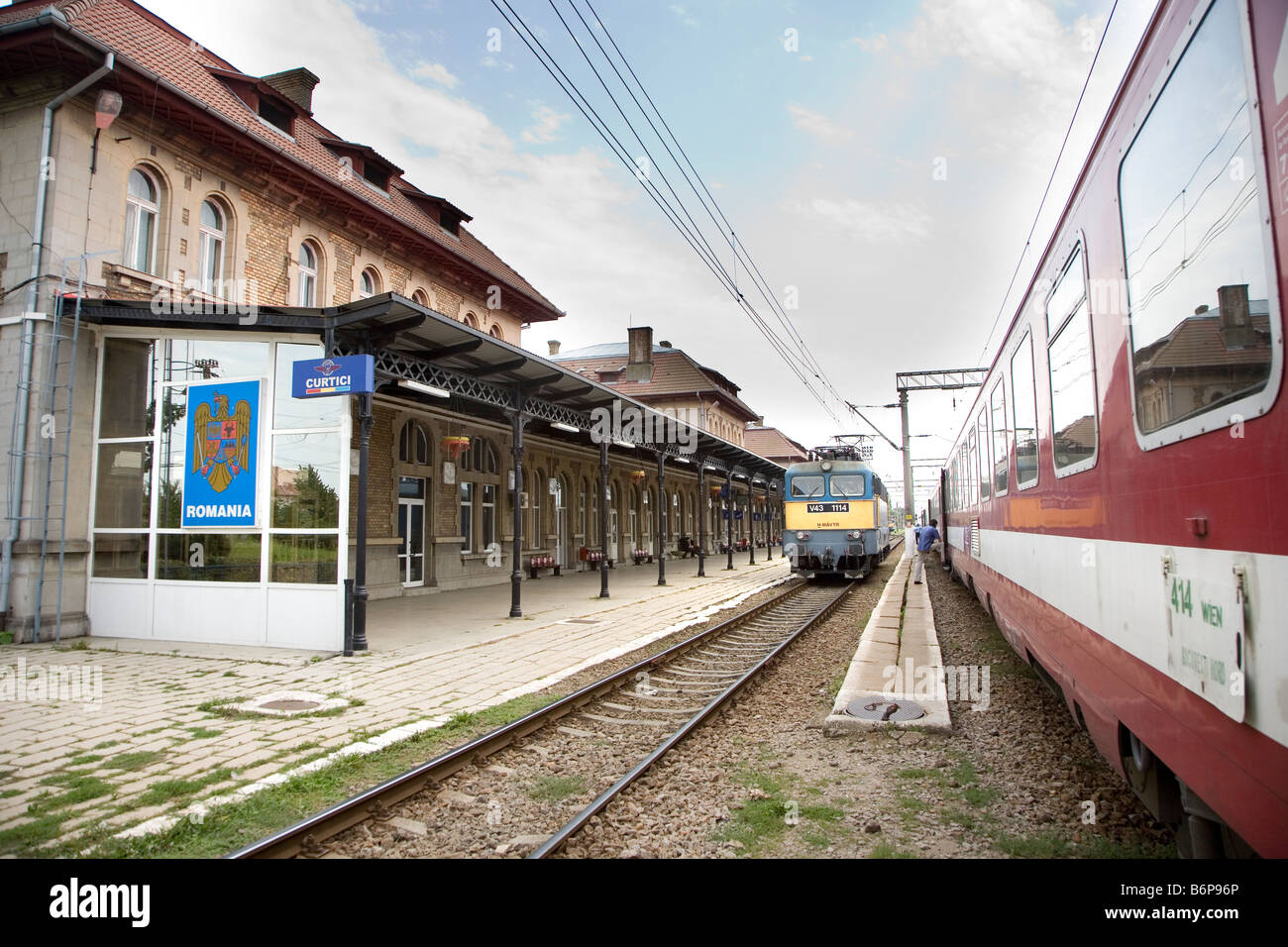 Timisoara train hi-res stock photography and images - Alamy