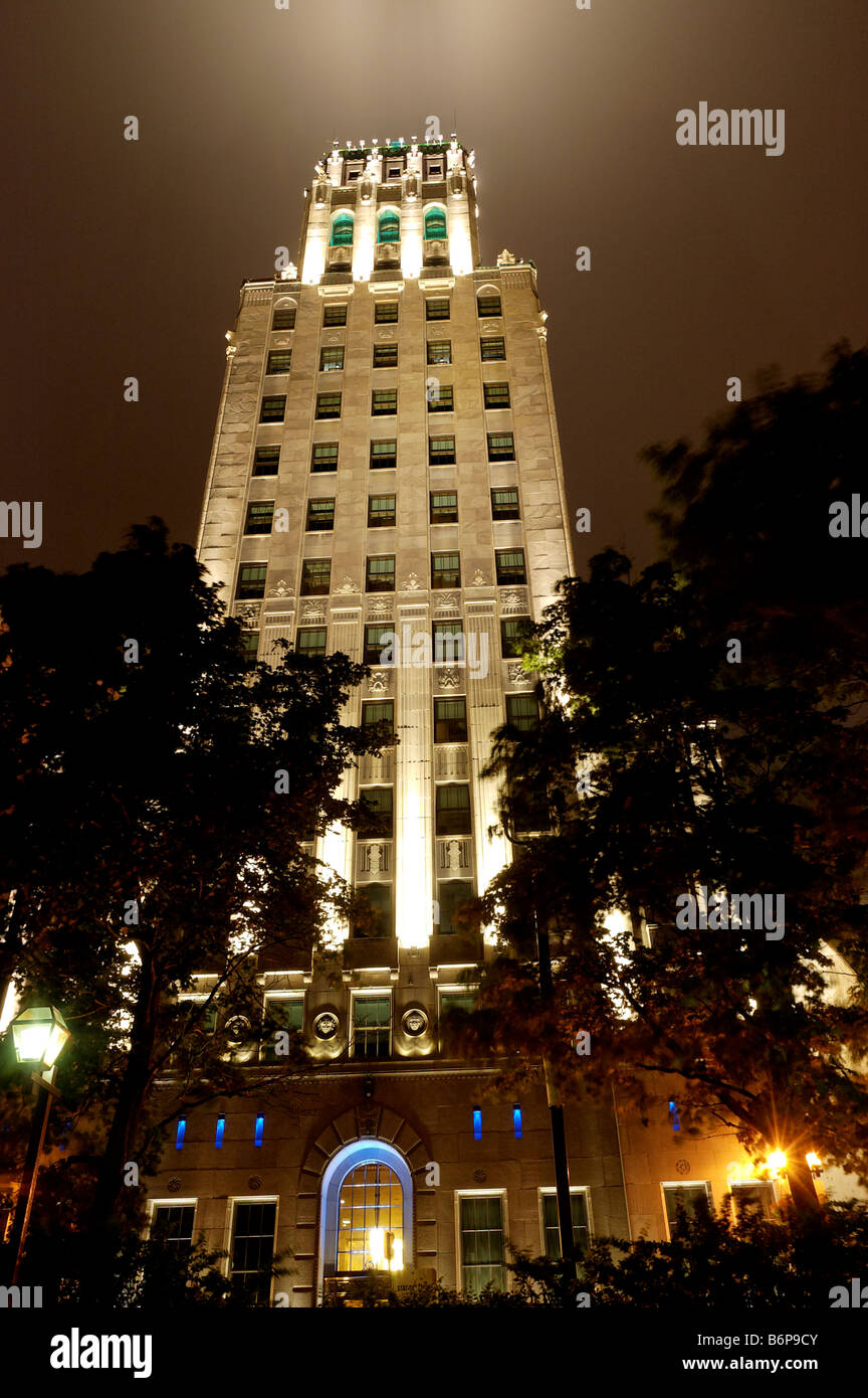 Price tower hi-res stock photography and images - Alamy