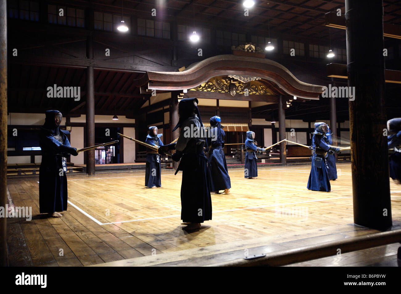 Kendo practice hi-res stock photography and images - Alamy