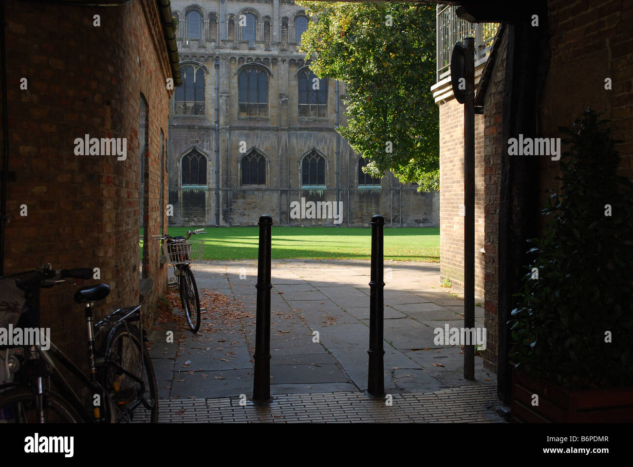 Ally way hi-res stock photography and images - Alamy