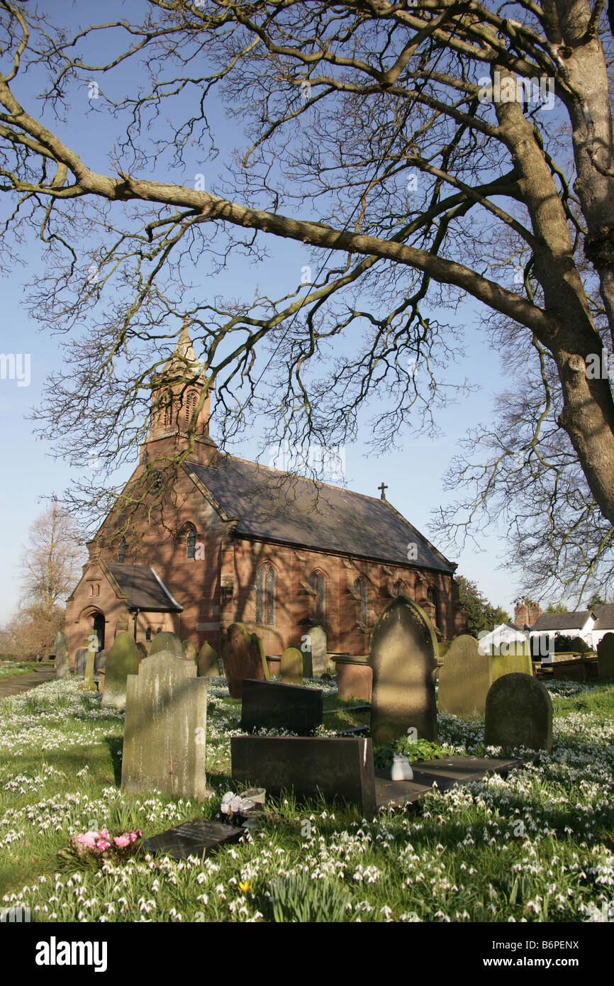 Village of Coddington, England. 19th century sandstone built St Mary’s ...