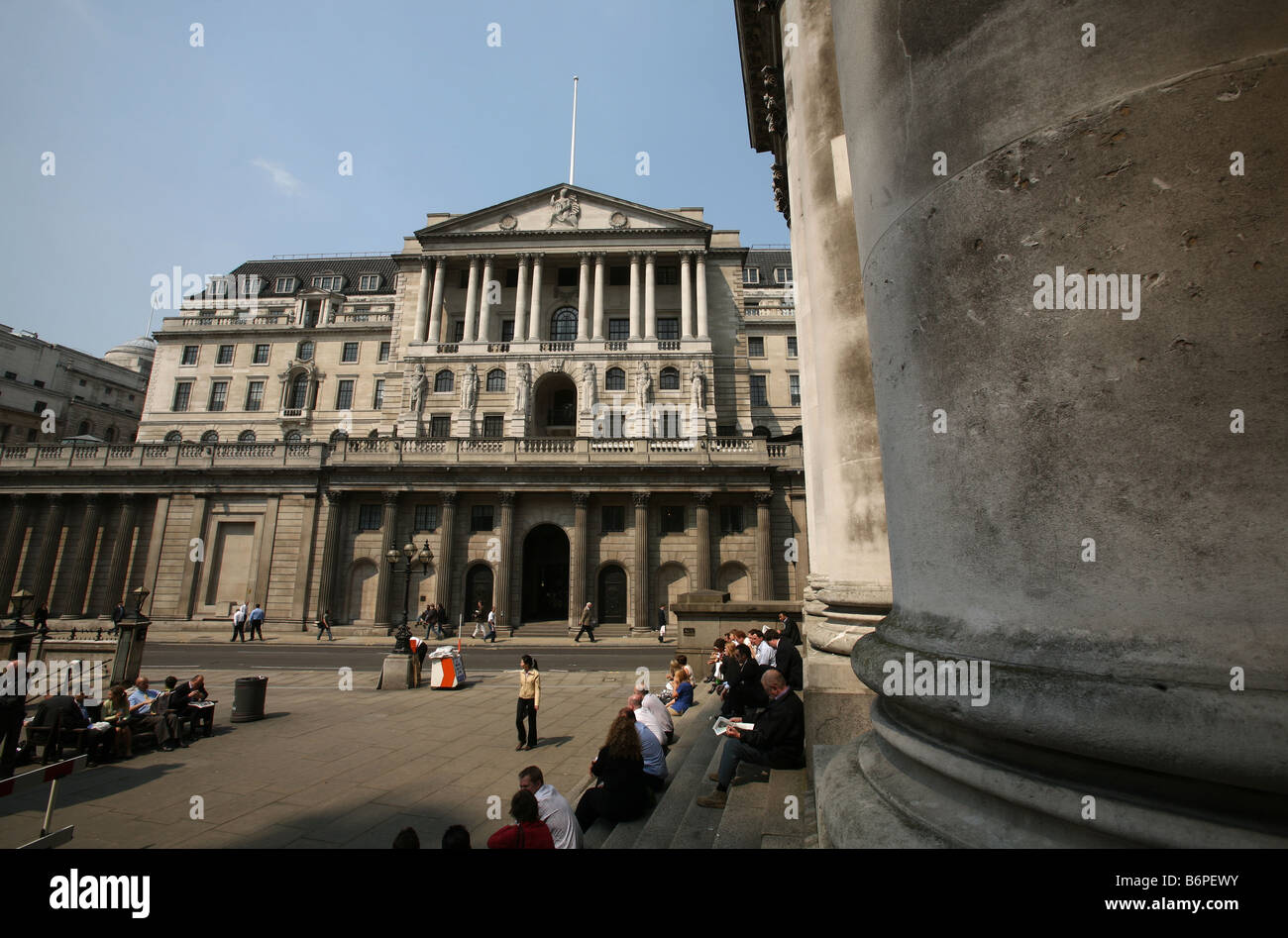 The royal exchange london cash money hi-res stock photography and ...