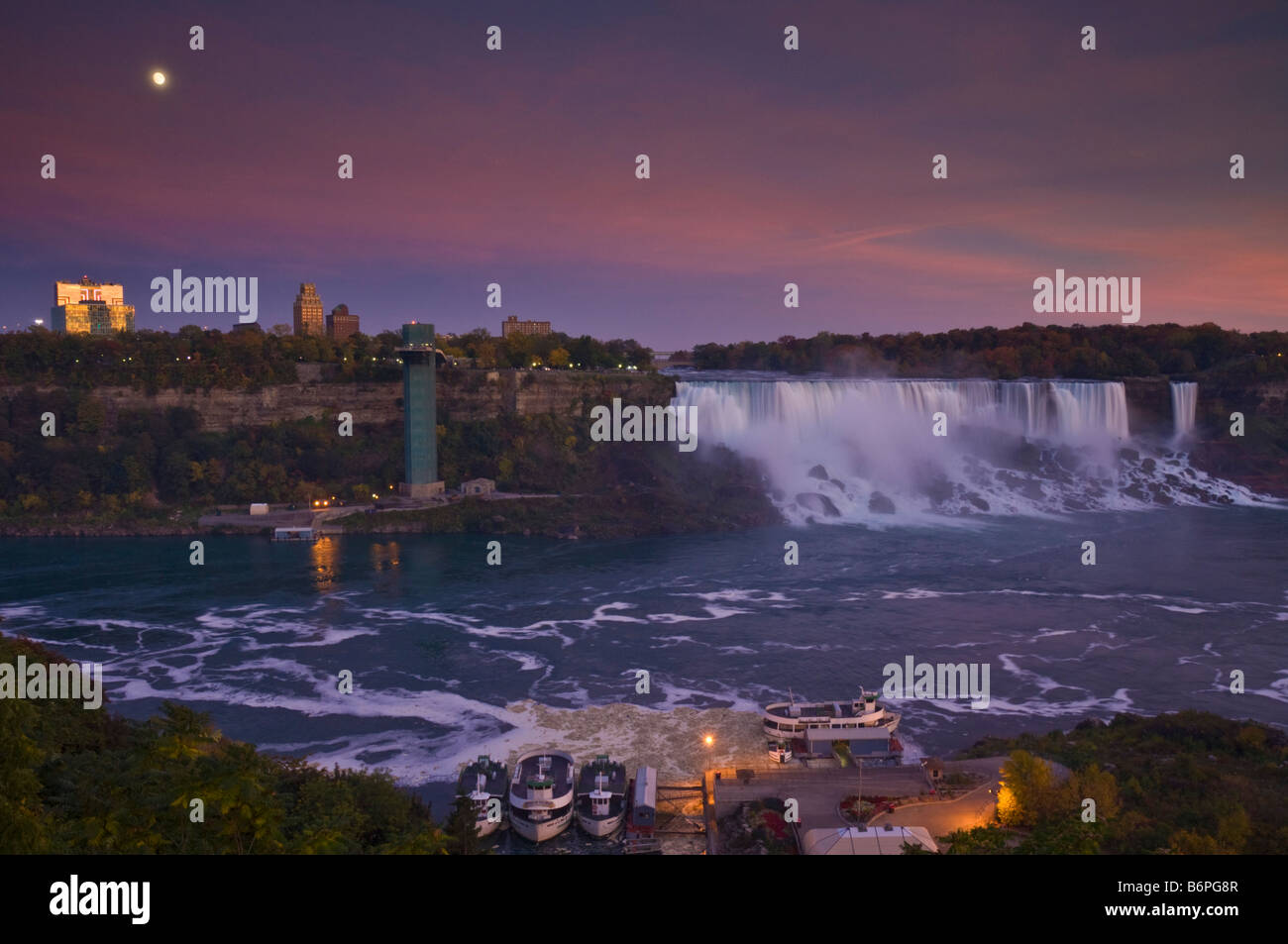 Full moon over the American Falls waterfall at Buffalo New York State ...