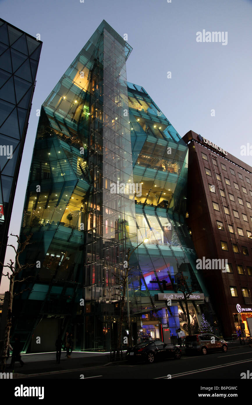 Audi forum tokyo hi-res stock photography and images - Alamy