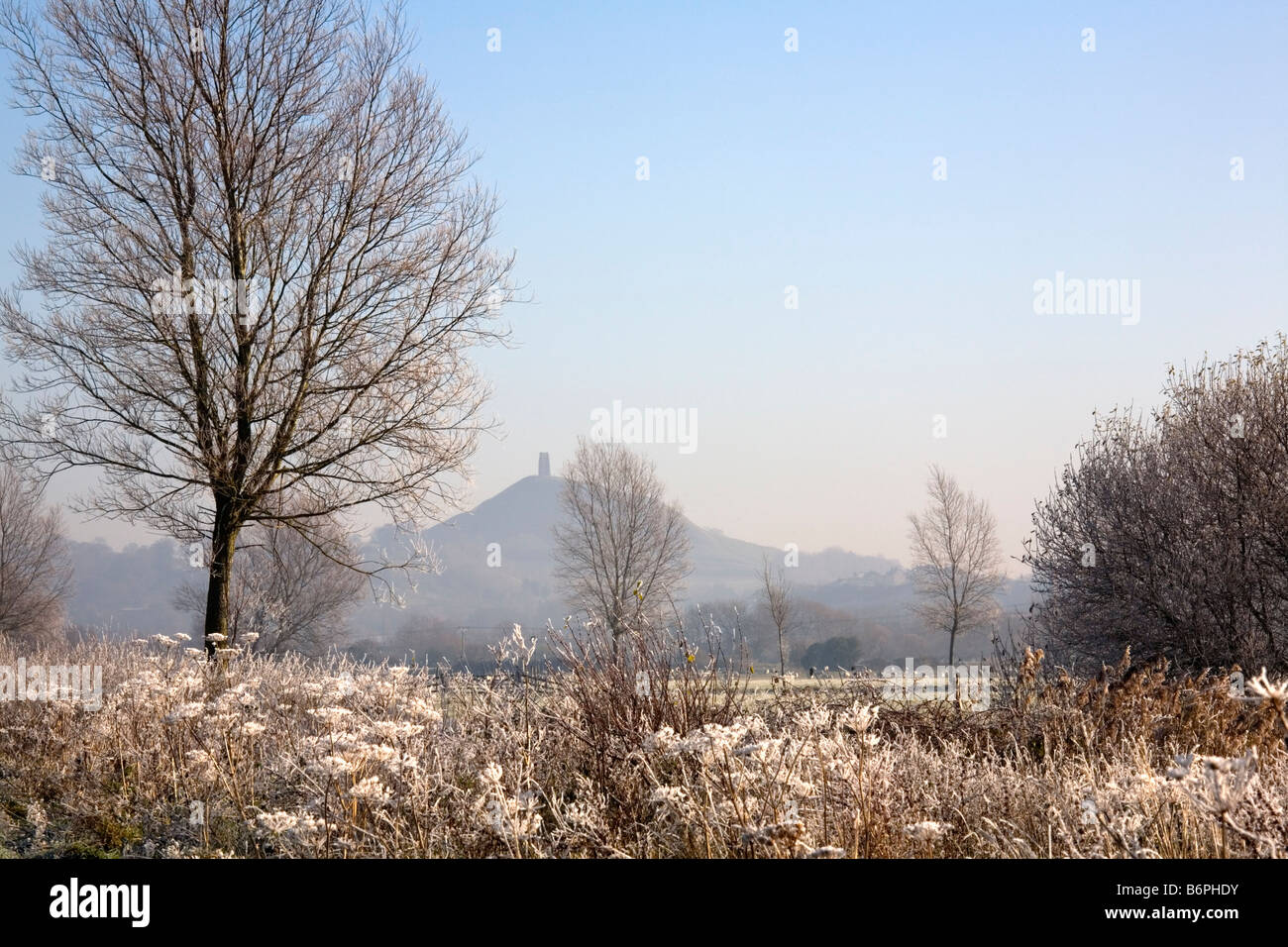 Avalon marshes glastonbury tor winter hi-res stock photography and ...