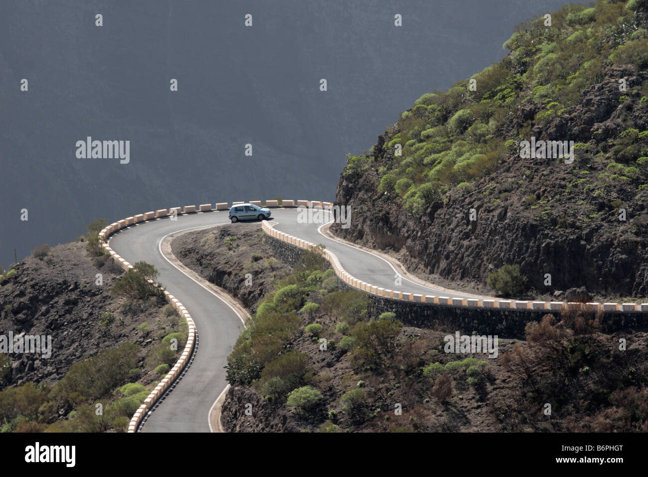 Switchback roads hi-res stock photography and images - Alamy