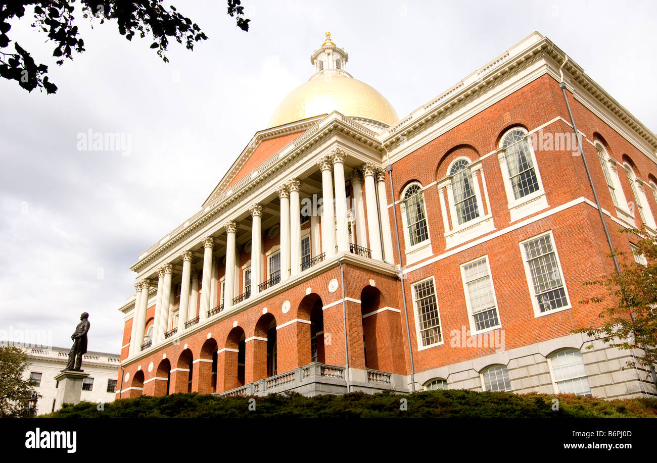 Massachusetts state house dome hi-res stock photography and images - Alamy