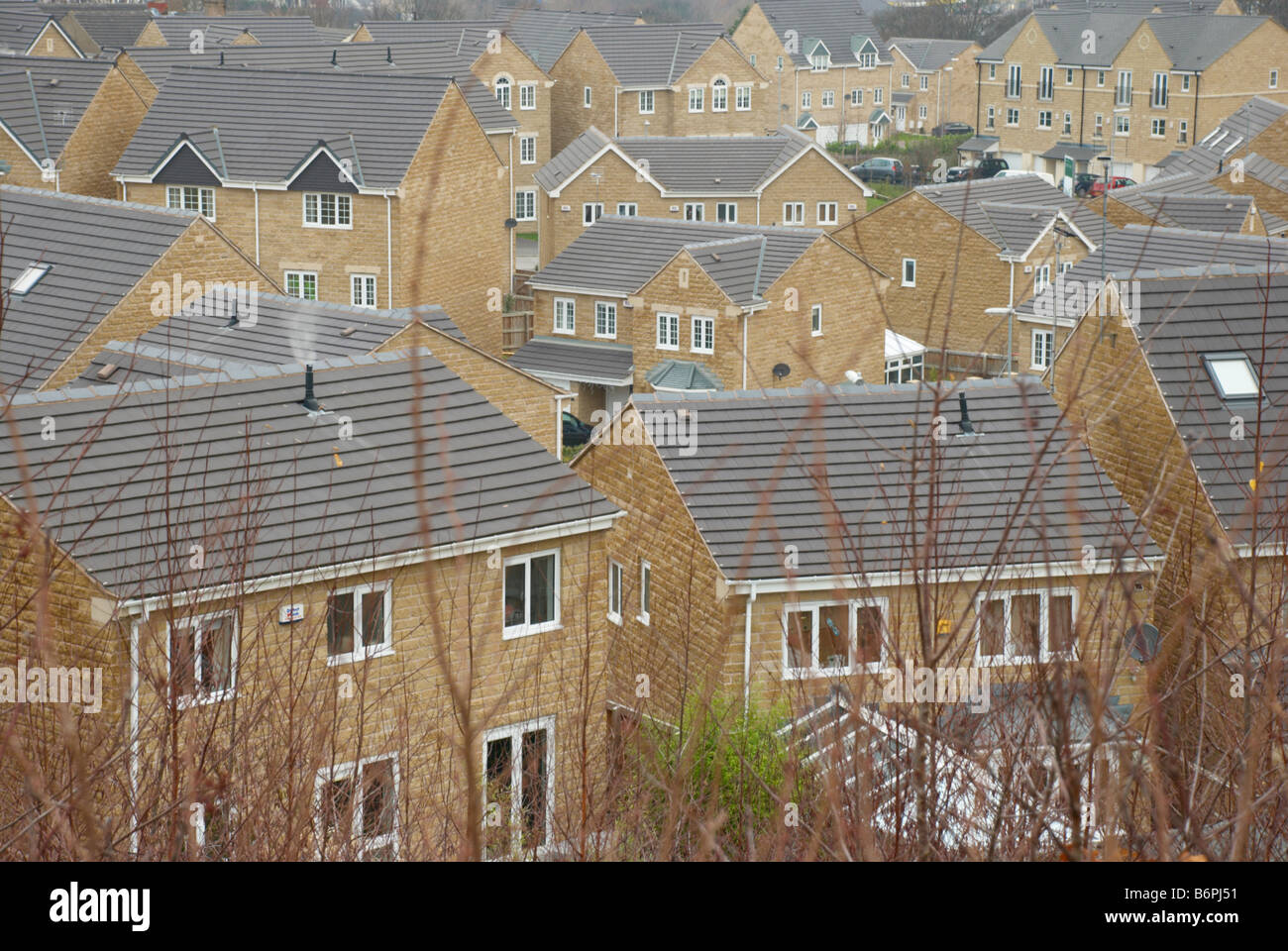 New build housing development yorkshire hi-res stock photography and ...