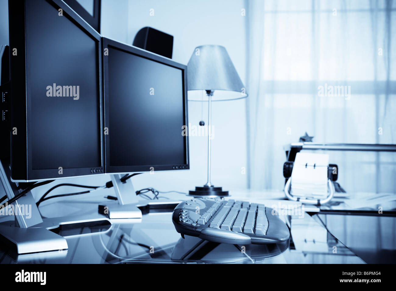 Modern home office Stock Photo - Alamy