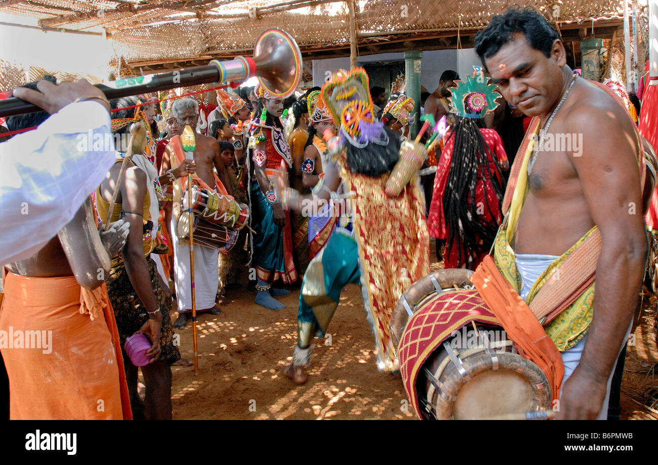 Nadaswaram hi-res stock photography and images - Alamy