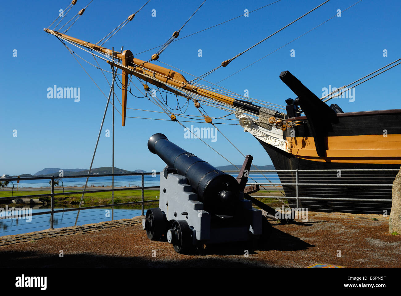 Foremast and cannon of replica of Brig Amity in Albany Western ...