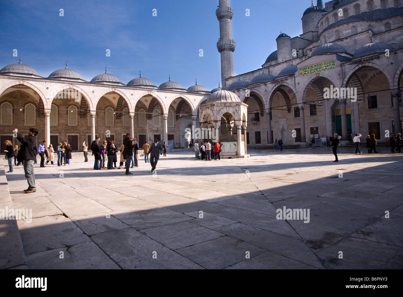 Mosque muslim islam hi-res stock photography and images - Alamy