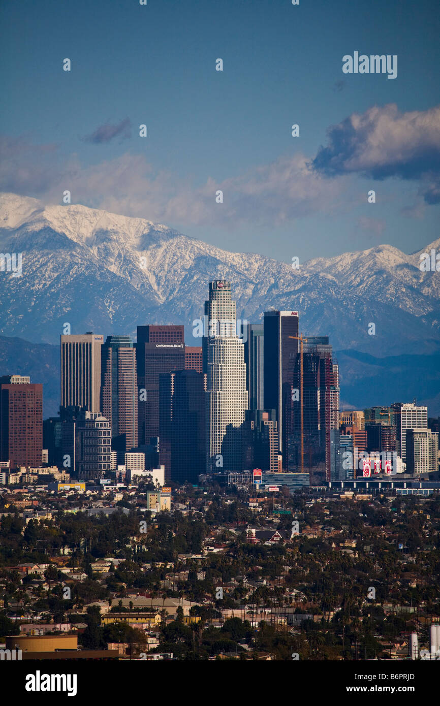 Los Angeles Skyline on a clear day with snow on mountains Los Angeles ...