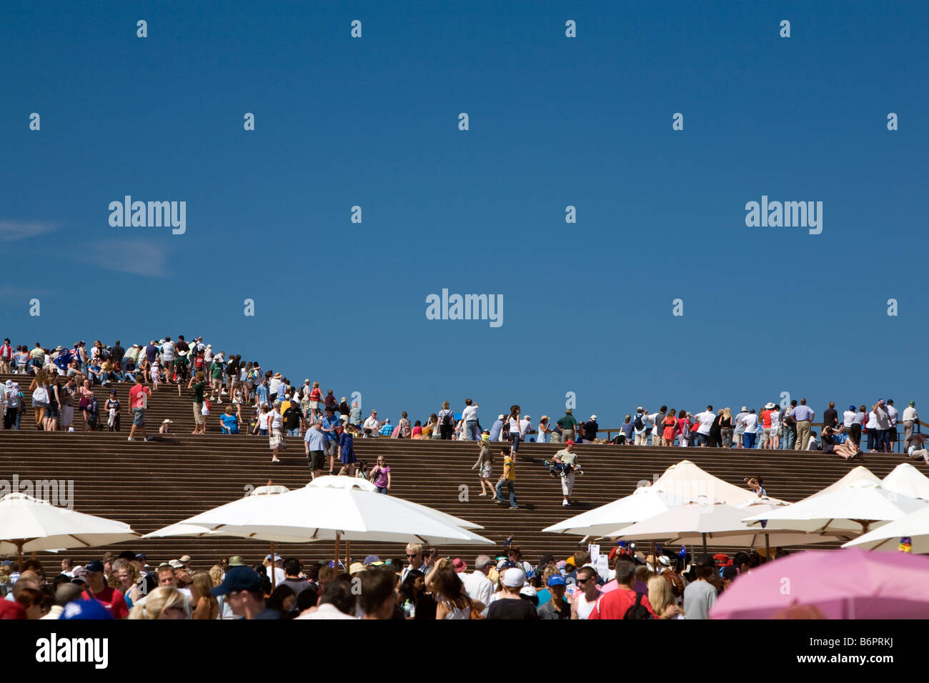crowds on the steps of sydney opera house on australia day Stock Photo ...