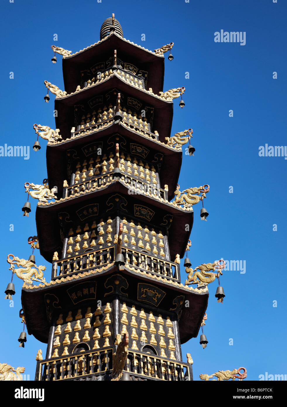 Details of Cham Shan Buddhist Temple Stock Photo - Alamy