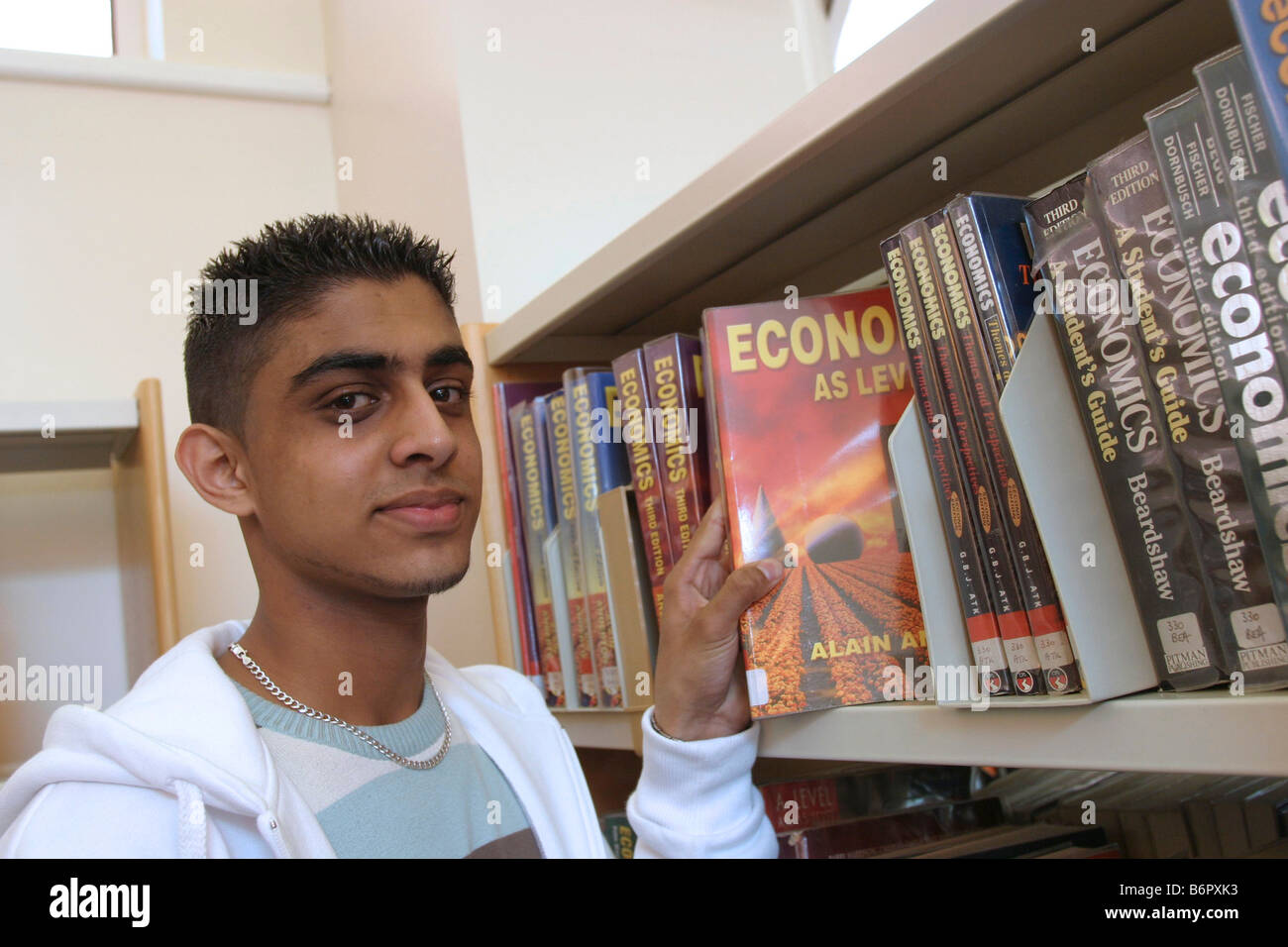 Male 6th form student hi-res stock photography and images - Alamy