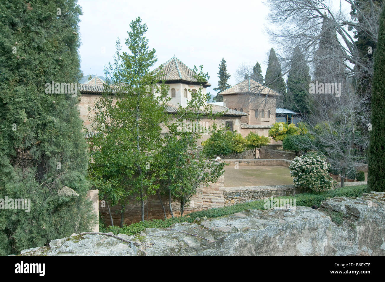 Palacio del Partal - ALHAMBRA GRANADA Stock Photo - Alamy