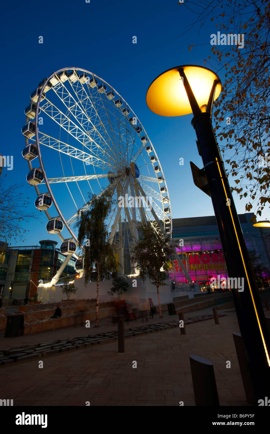Manchester At Night Stock Photos & Manchester At Night Stock Images - Alamy