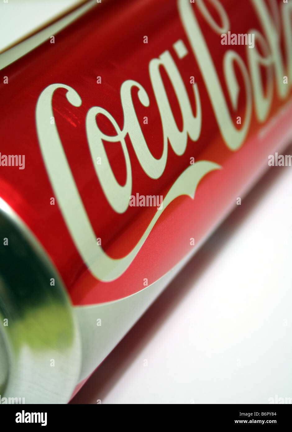 Coca cola can Stock Photo - Alamy