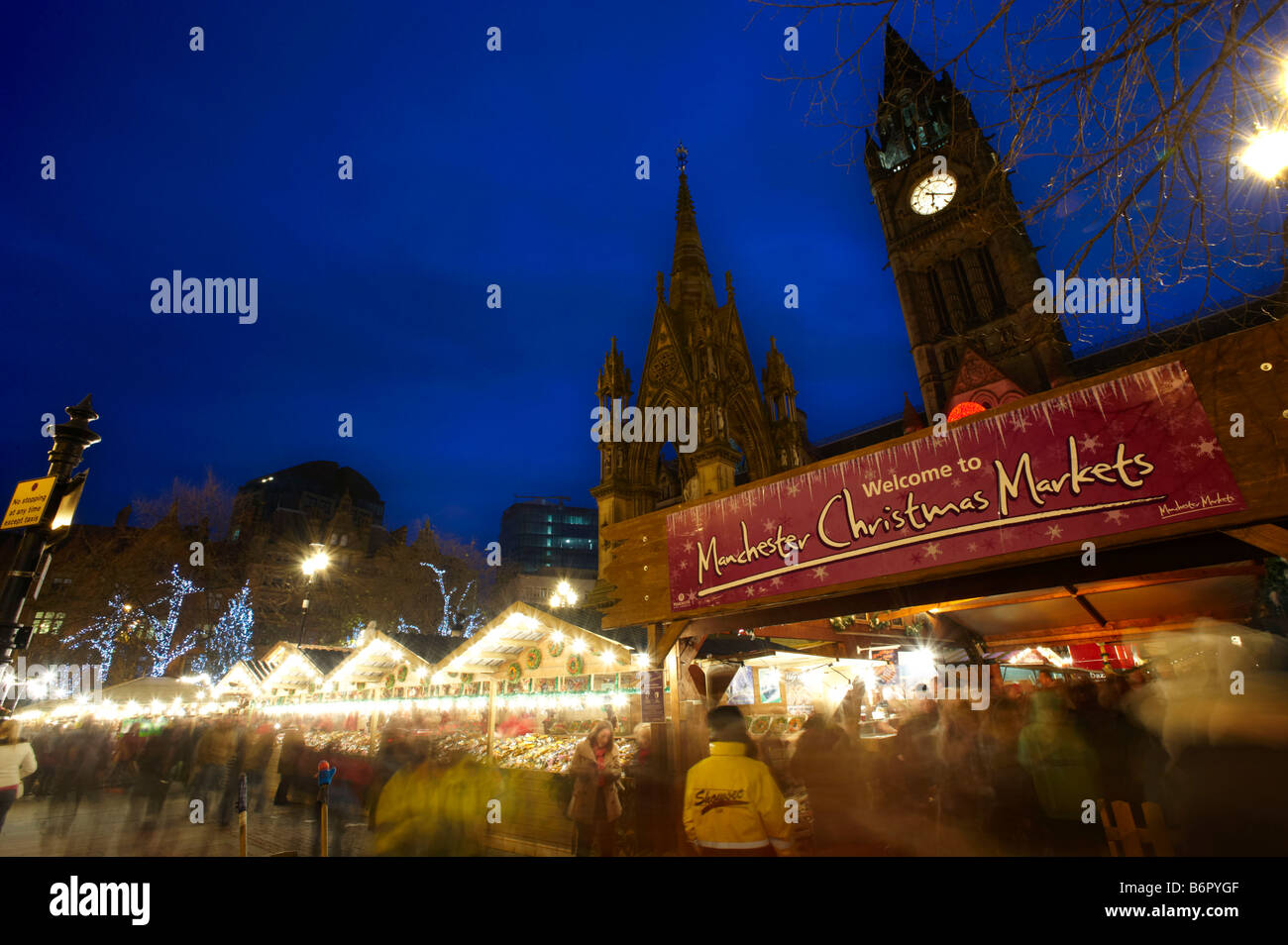 The Christmas Markets Manchester Stock Photo - Alamy