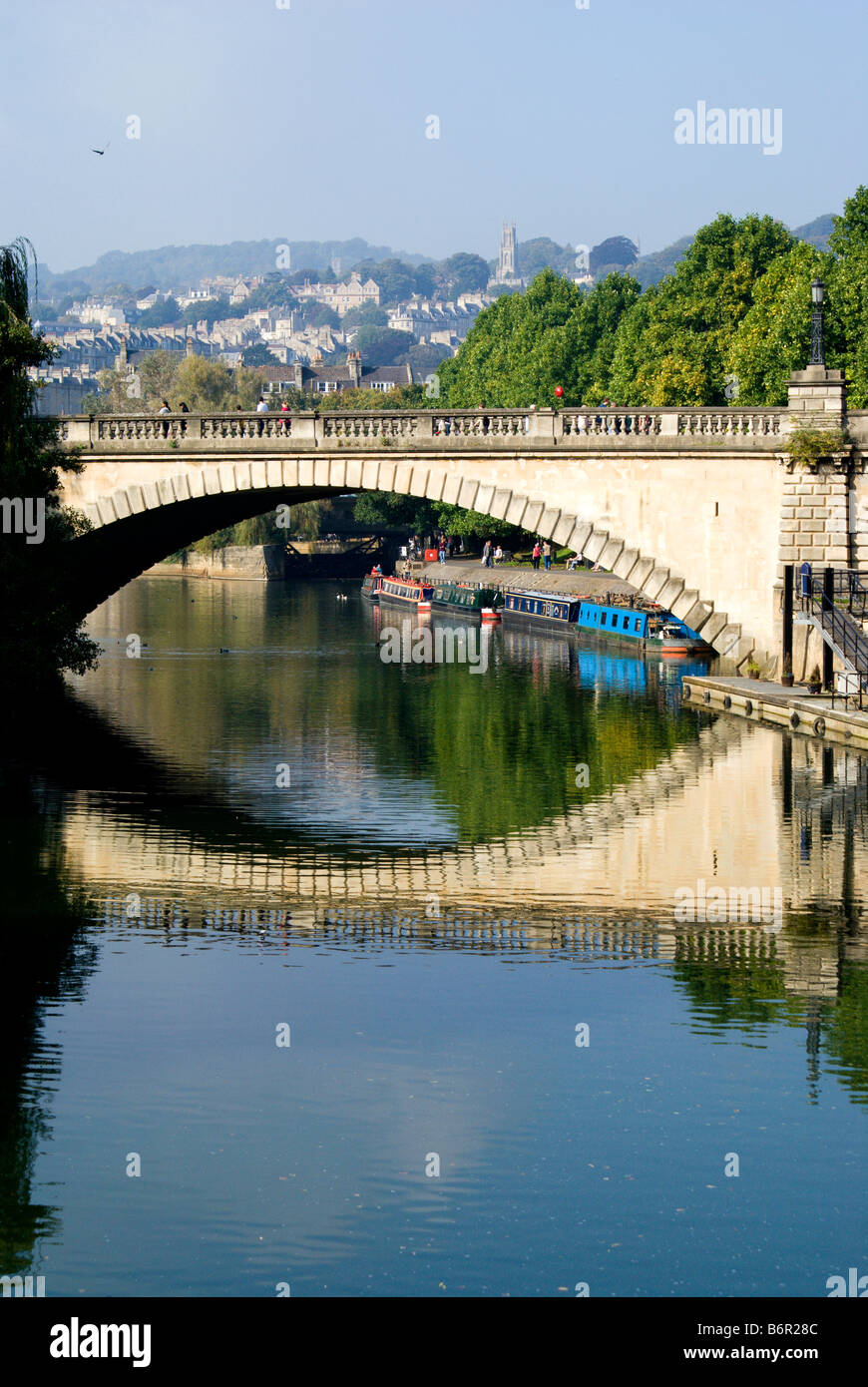 North parade buildings bath hi-res stock photography and images - Alamy