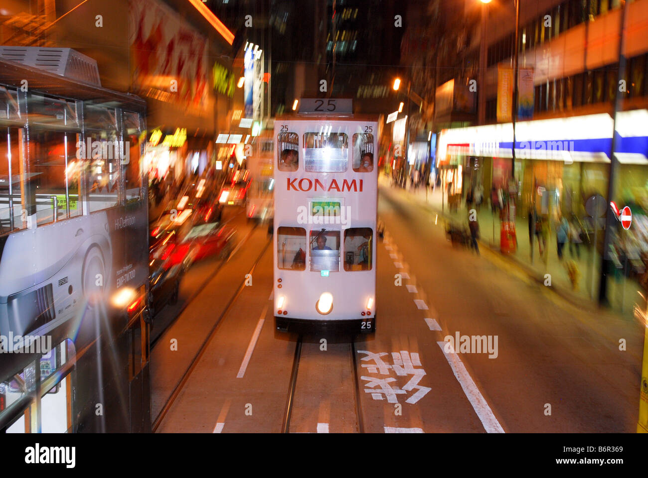 Street Trolley at night in Hong Kong Stock Photo - Alamy