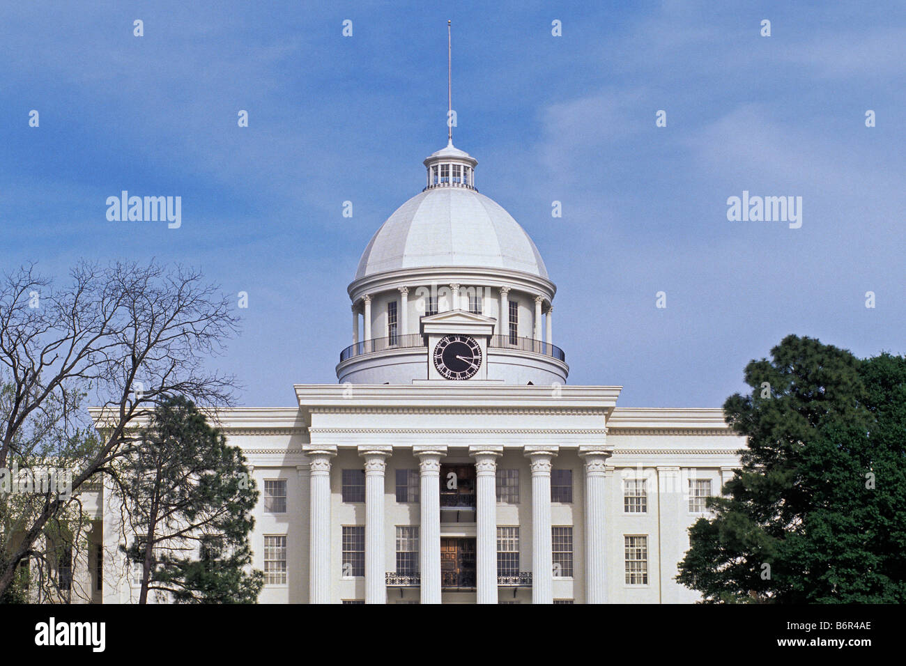 Alabama state government building hi-res stock photography and images ...