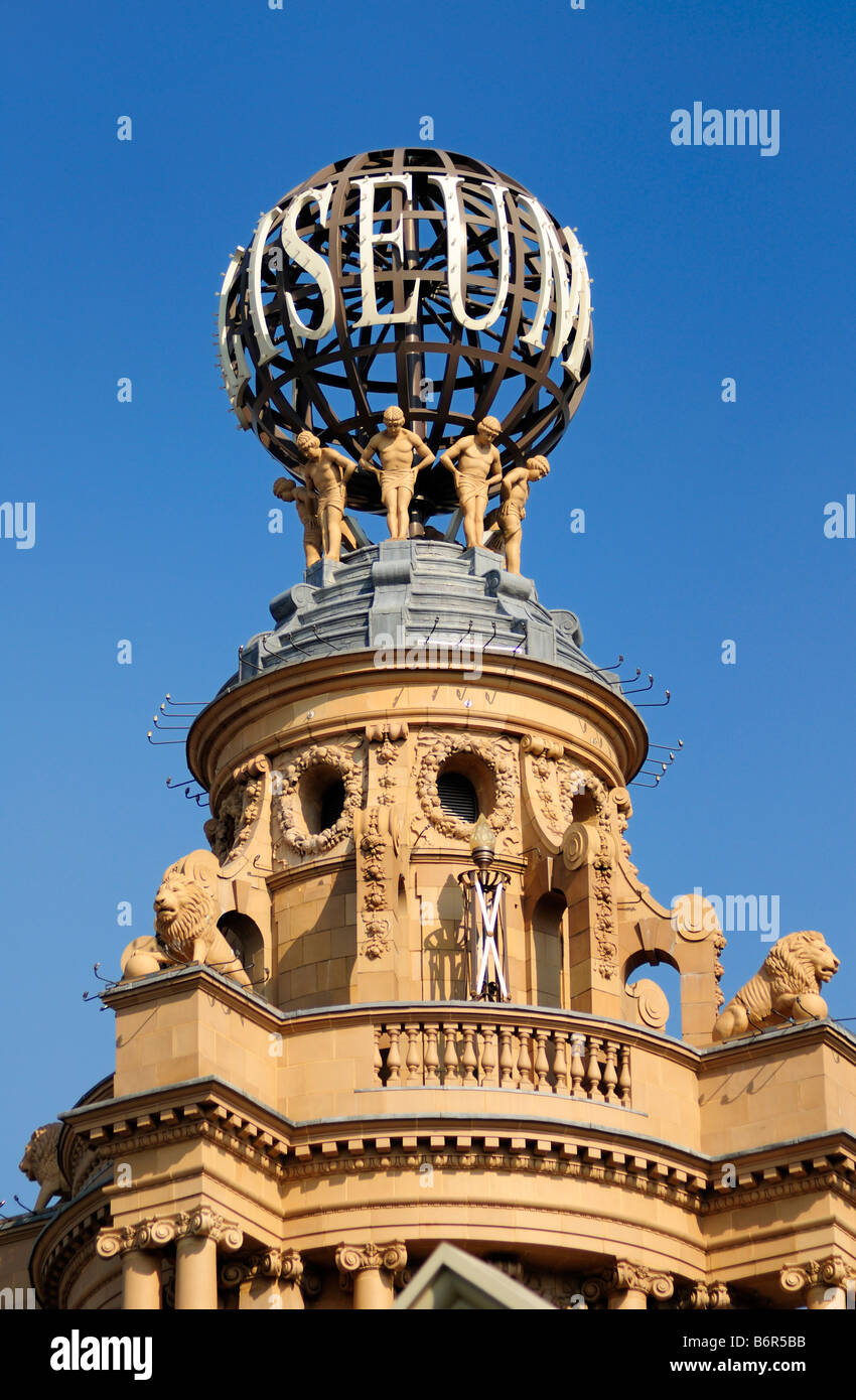 The london coliseum hi-res stock photography and images - Alamy