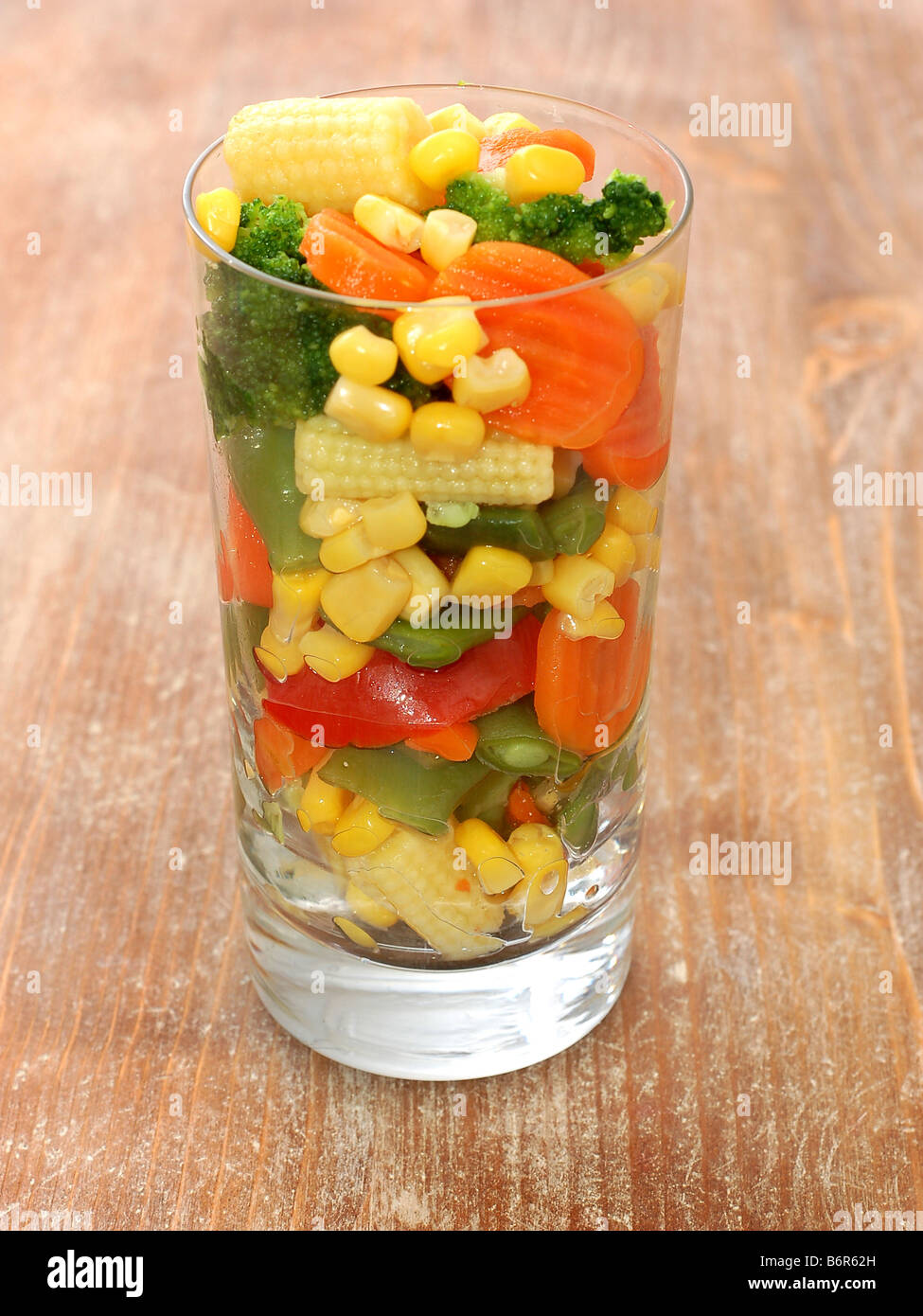 cooked carrots sweet corn and broccoli Stock Photo - Alamy