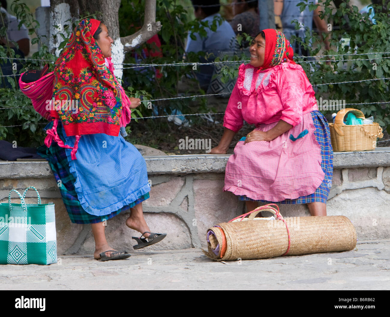 Indians in oaxaca hi-res stock photography and images - Alamy