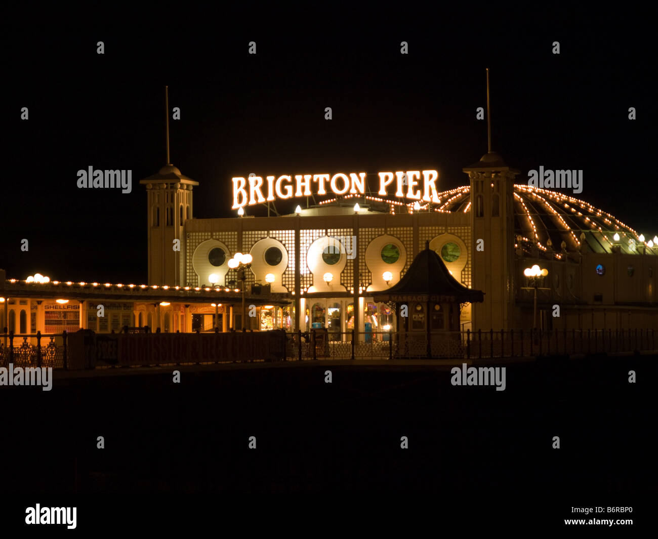 Brighton lights hi-res stock photography and images - Alamy