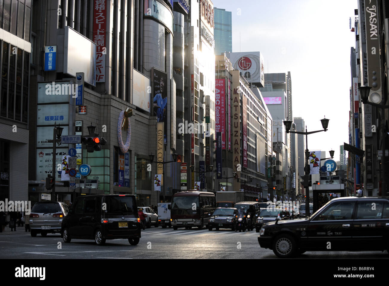 Downtown ginza in tokyo hi-res stock photography and images - Alamy