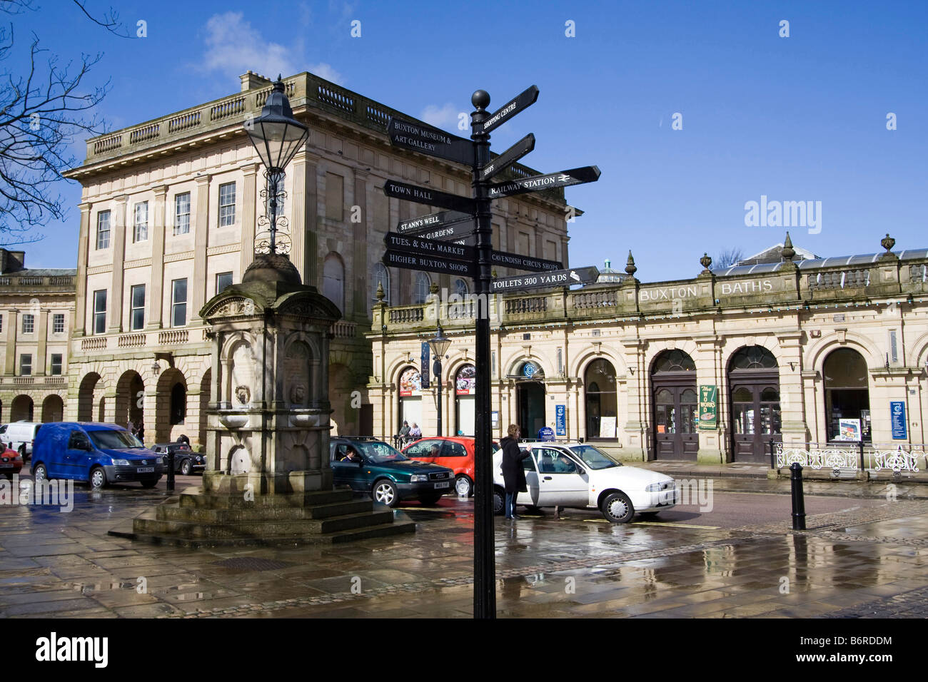 buxton crescent buildings royal spa baths derbyshire peak district ...
