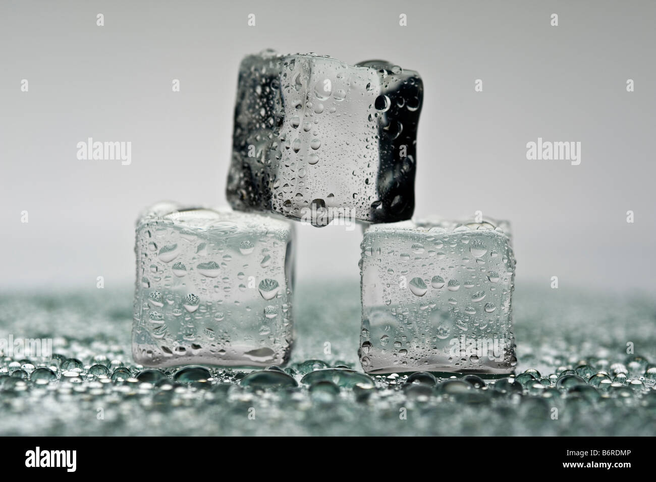 melting ice cubes Stock Photo - Alamy