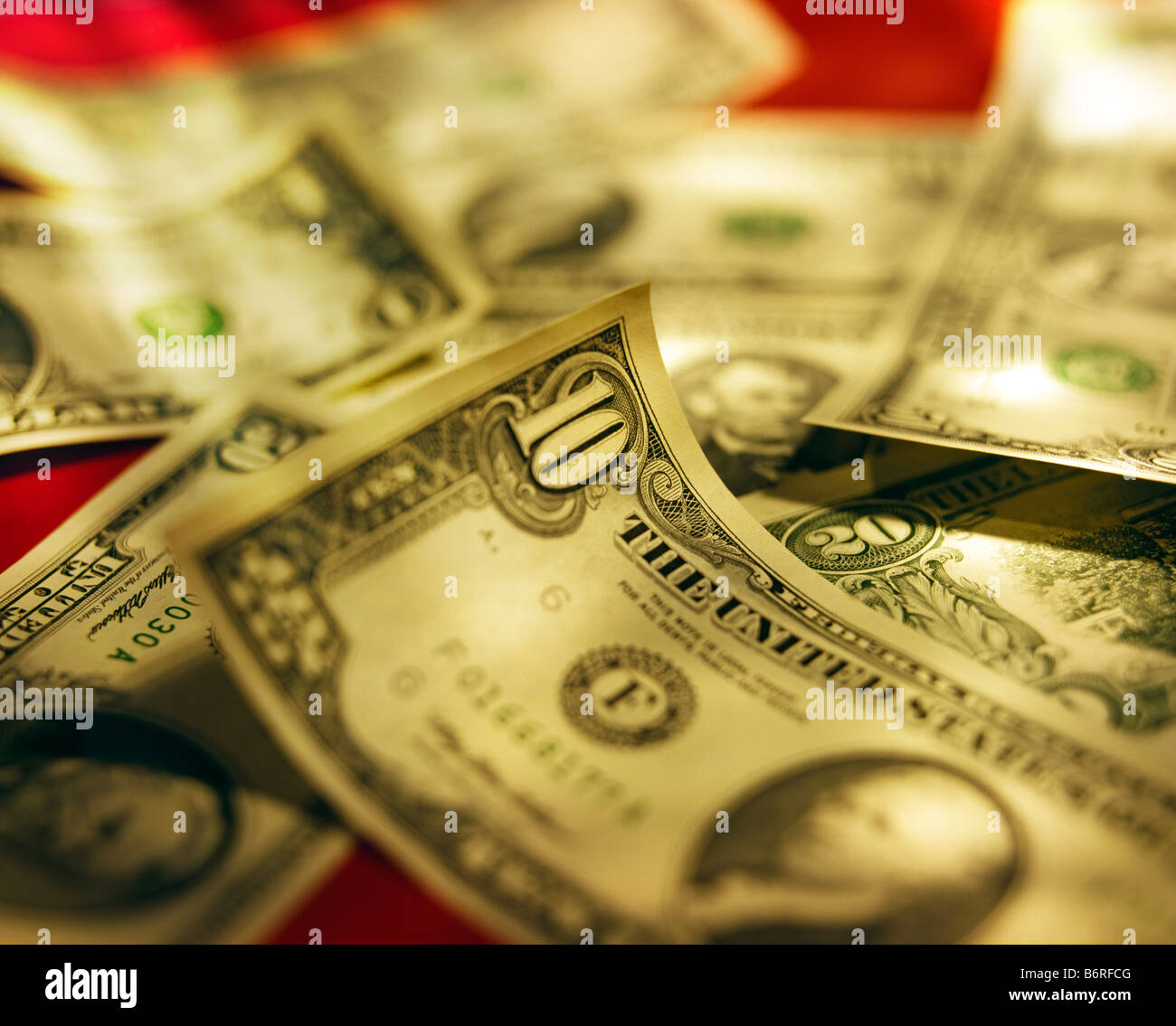 us dollar bills Stock Photo - Alamy