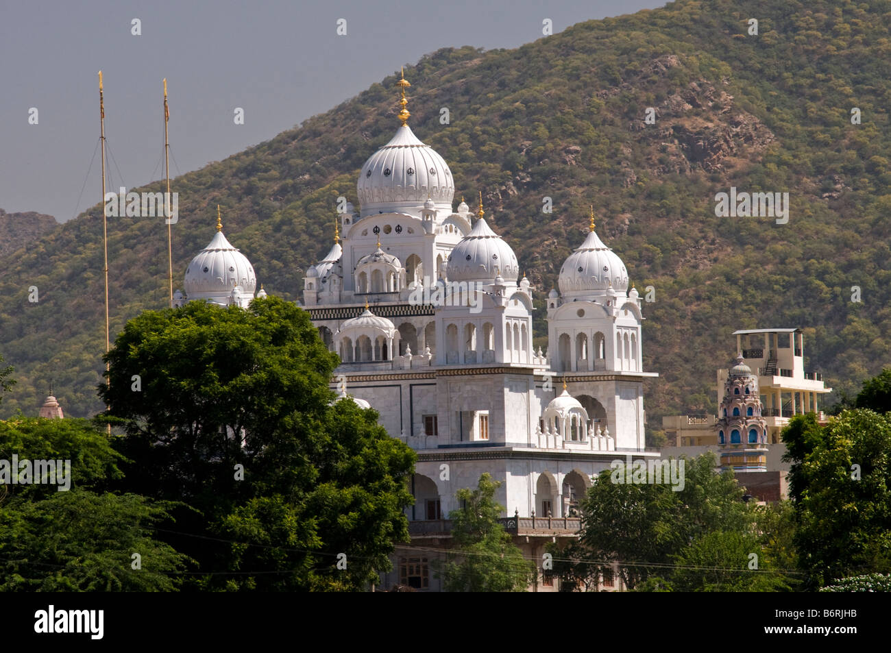 Ghats holy pushkar lake hi-res stock photography and images - Alamy