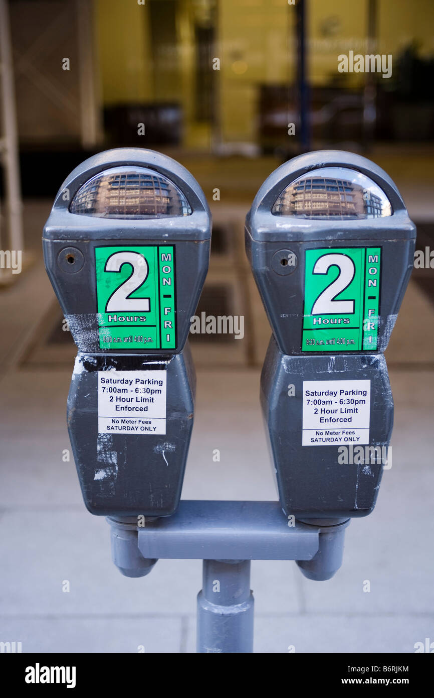 Double parking meter hi-res stock photography and images - Alamy