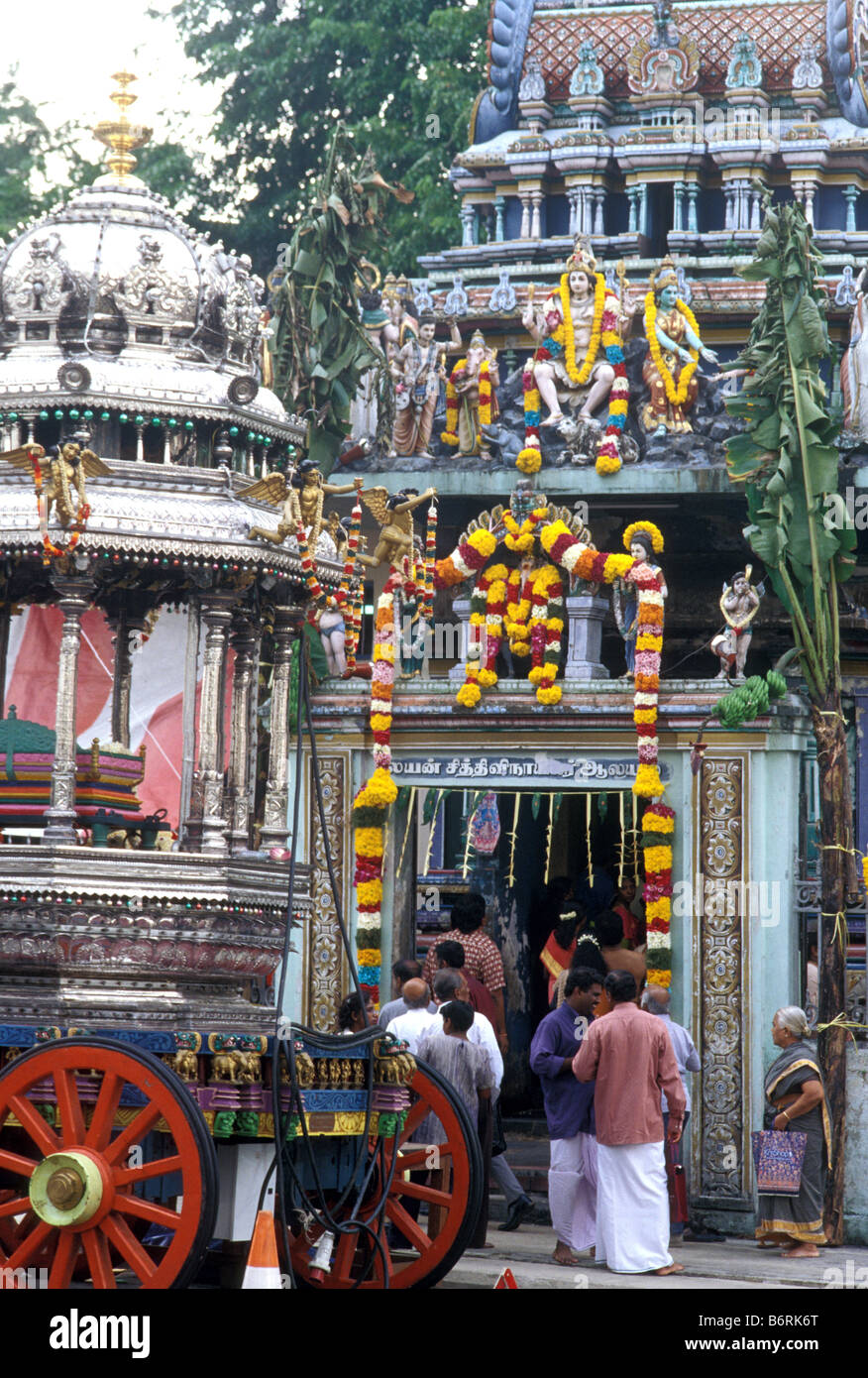 thaipusam festival preparations hindu temple chinatown singapore Stock ...
