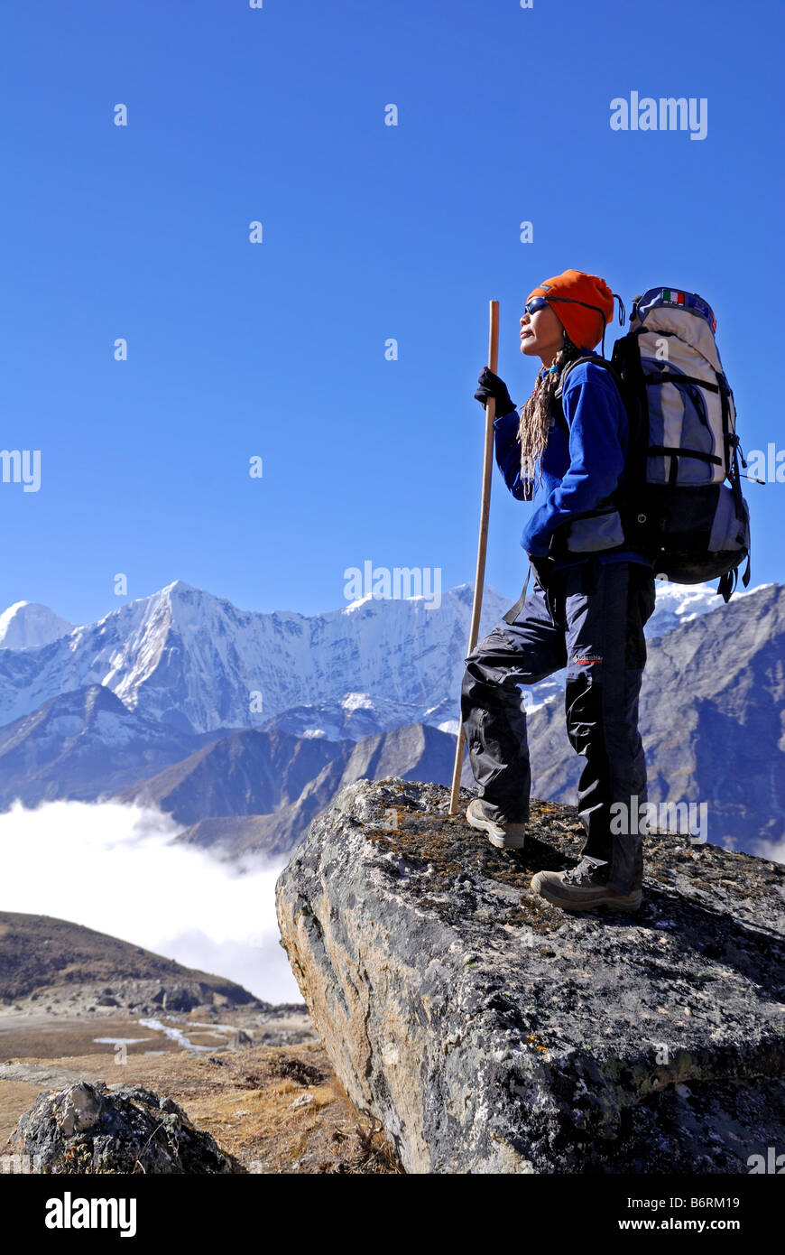 Trekking in nepal hi-res stock photography and images - Alamy